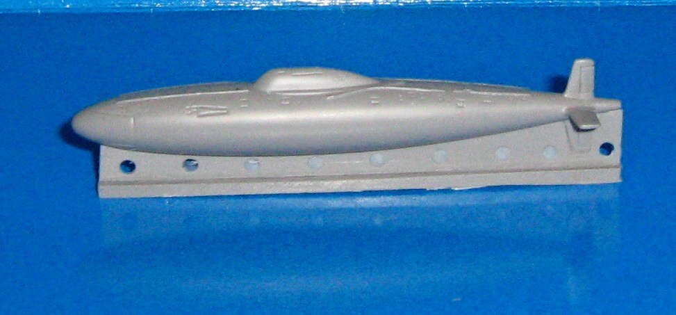 MODELIMEX Online Shop | 1/700 Soviet submarine project 1710 Mackrel ...