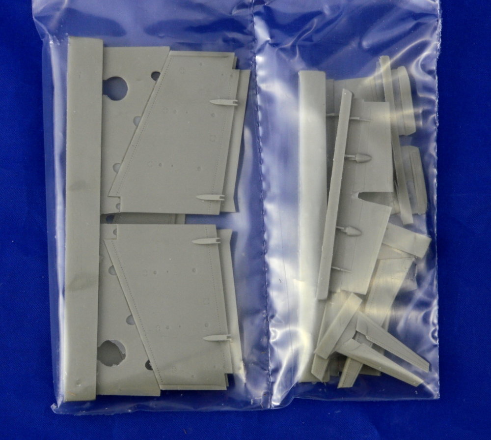 MODELIMEX Online Shop | 1/72 F/A-18E/F/G wing fold set (HAS) | your ...